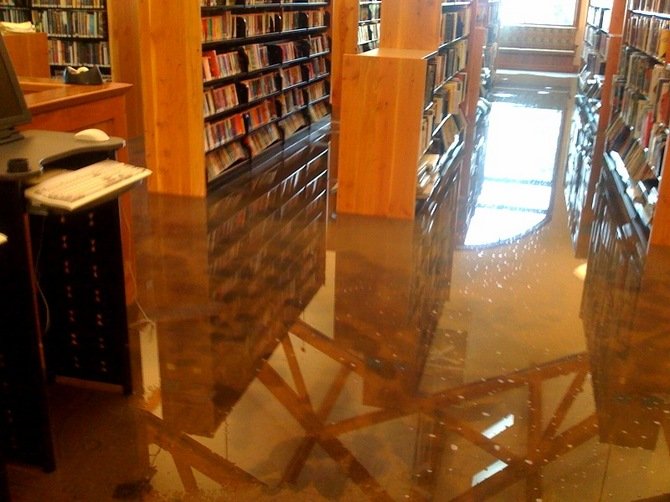 estacada-library-flooded-866bb9f13f612572.jpg