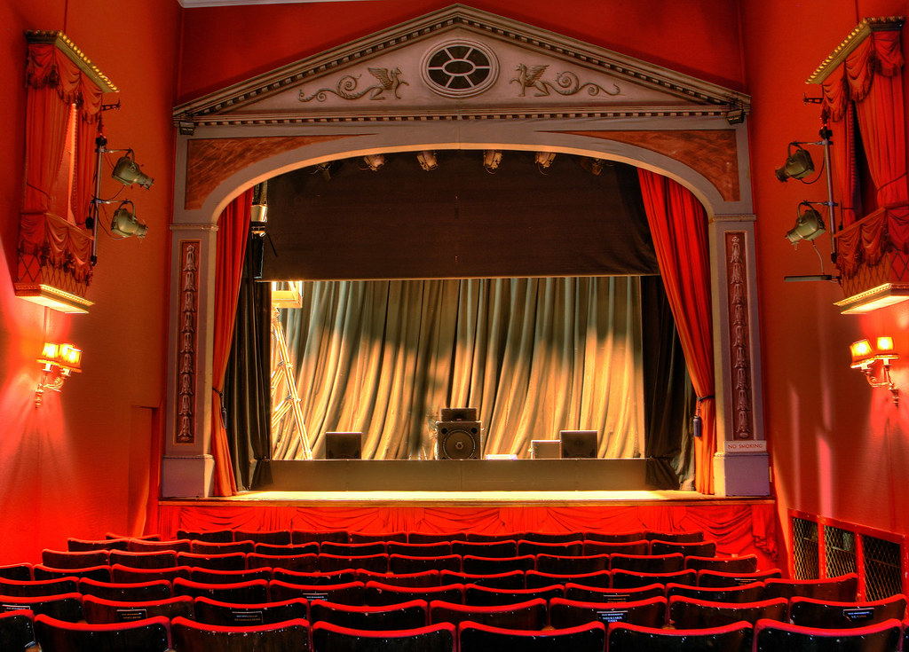 eli-aziz_theater.jpg